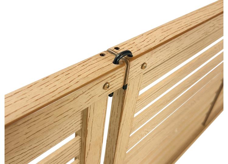 WoodTek Vinyl Slatted Cedar Portable Puppy Fence Kit (22in H x 44in W)